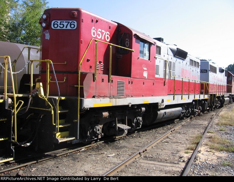 GNRR 6576 at rest in the yard